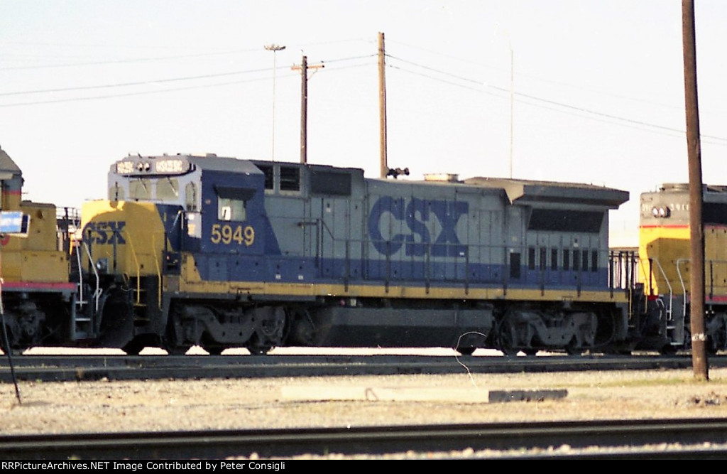 CSX CSX5949 B40-8 at Centennial-Davidson Yard